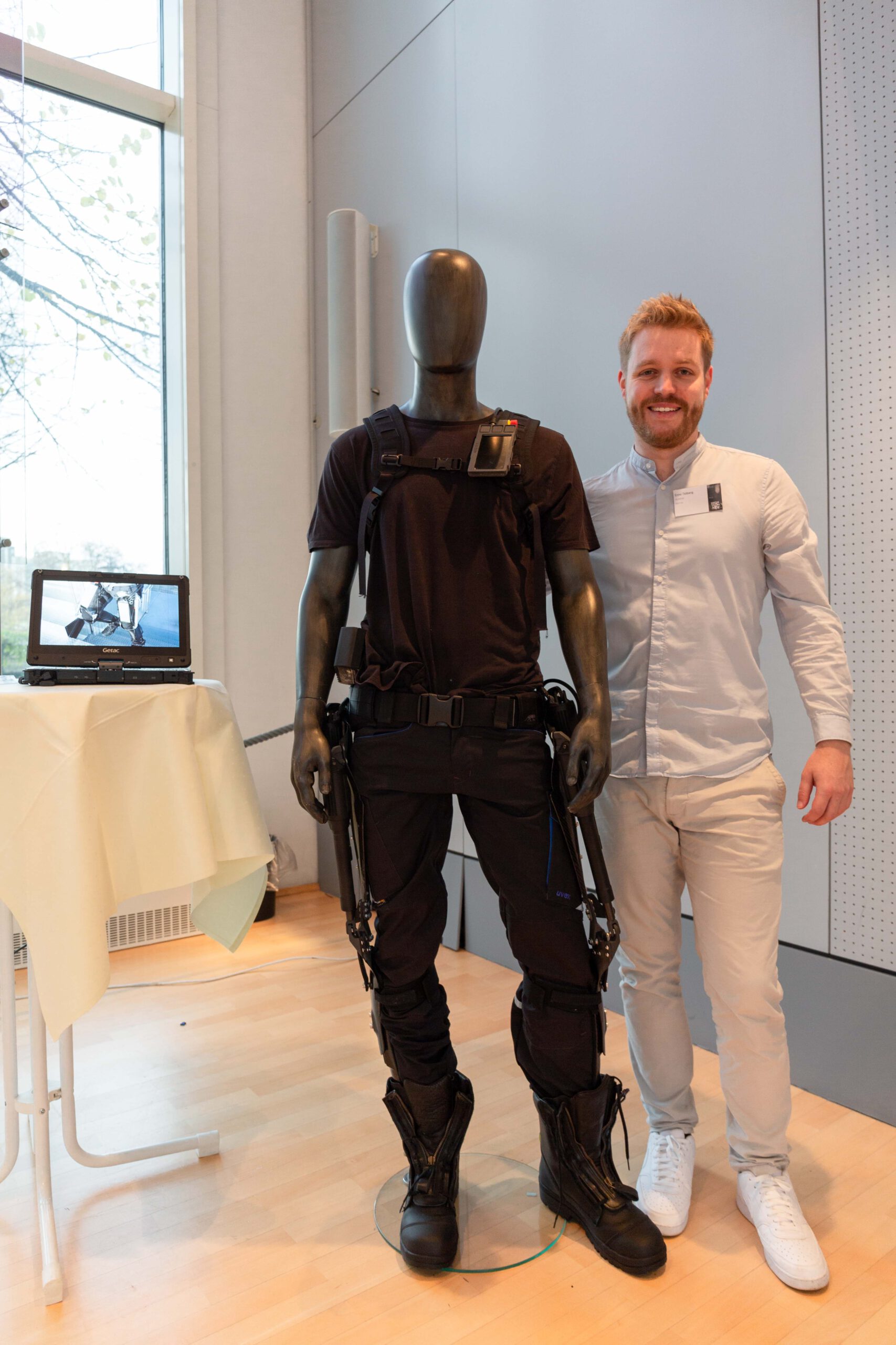 AUXSYS – HIGH-TECH.NRW